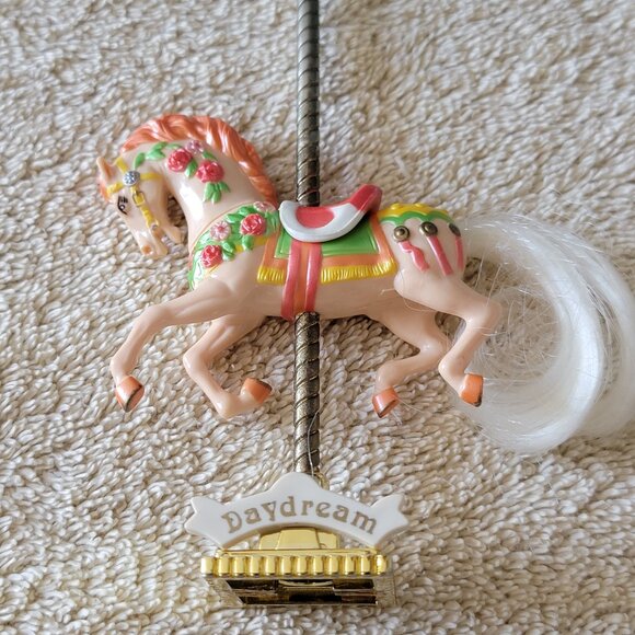MATCHBOX | Toys | Vintage Matchbox Carousel Horse On Stand Daydream 989 ...